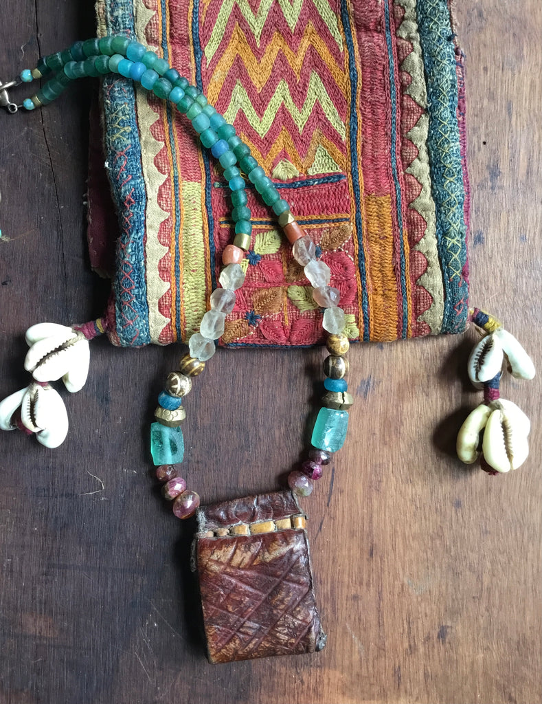 Pouch Roman glass – Heather Haase